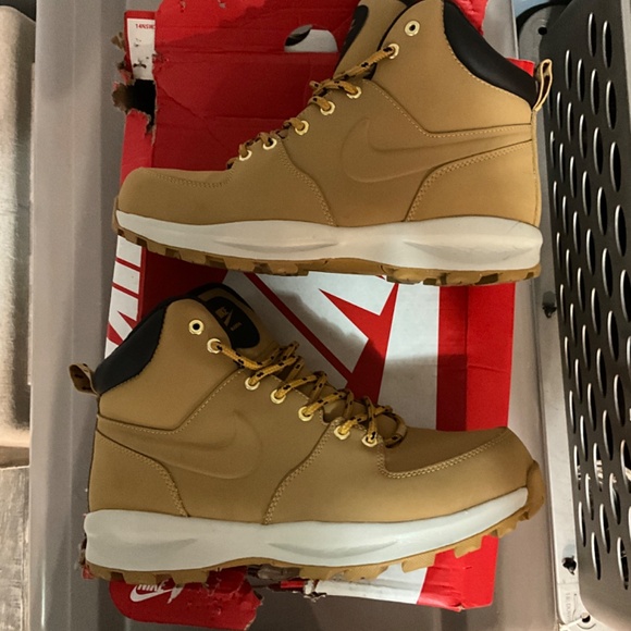 Nike | Shoes | Mens Nike Manoa Leather | Poshmark